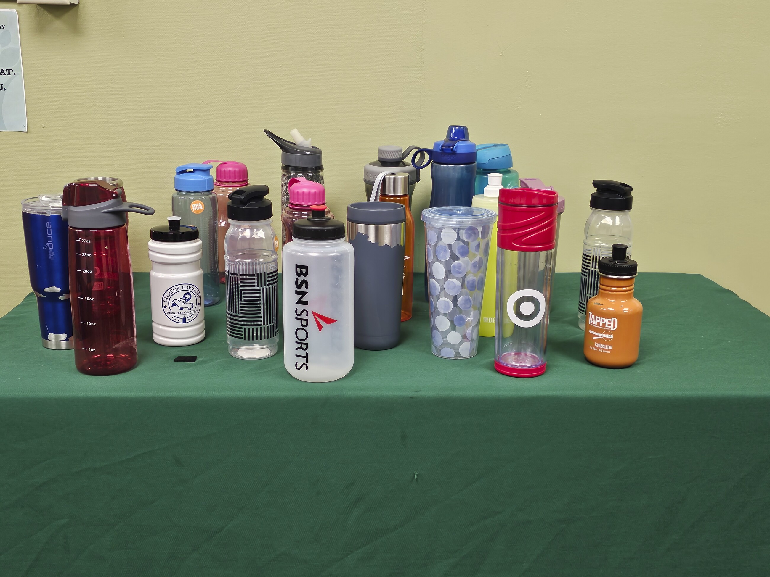 IvyCares reusable bottle drive collects over 120 water bottles for ...