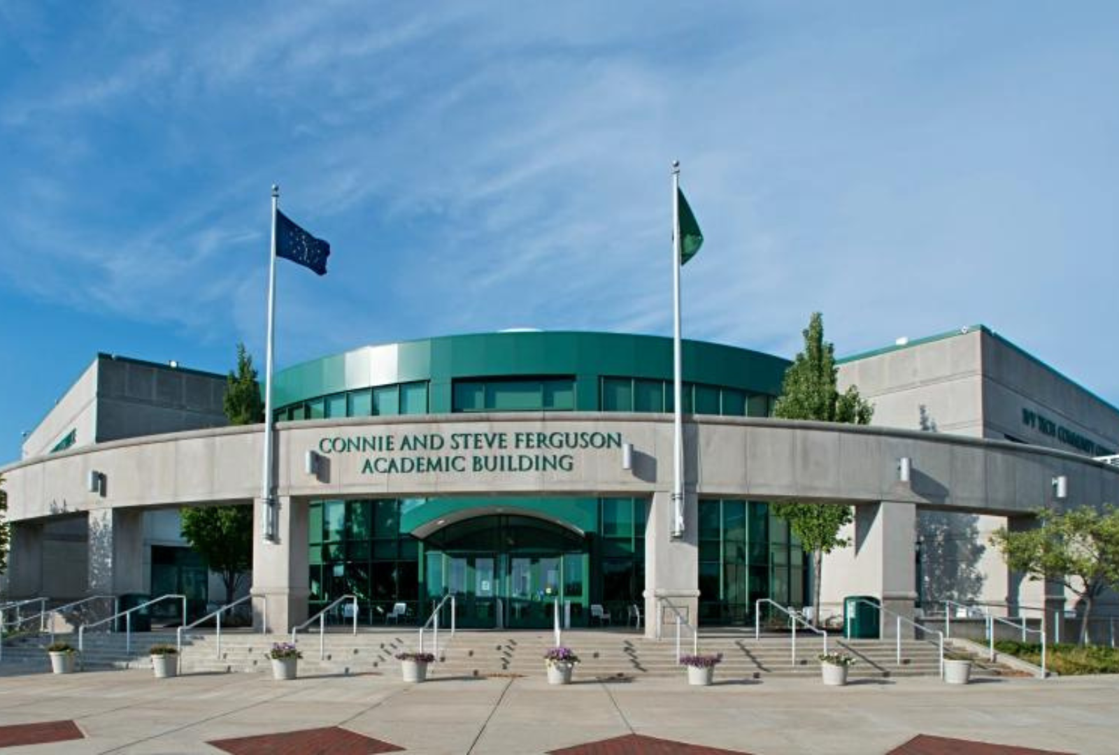 Ivy Tech Celebrates the 2022 Graduating Class - Ivy Tech Community College