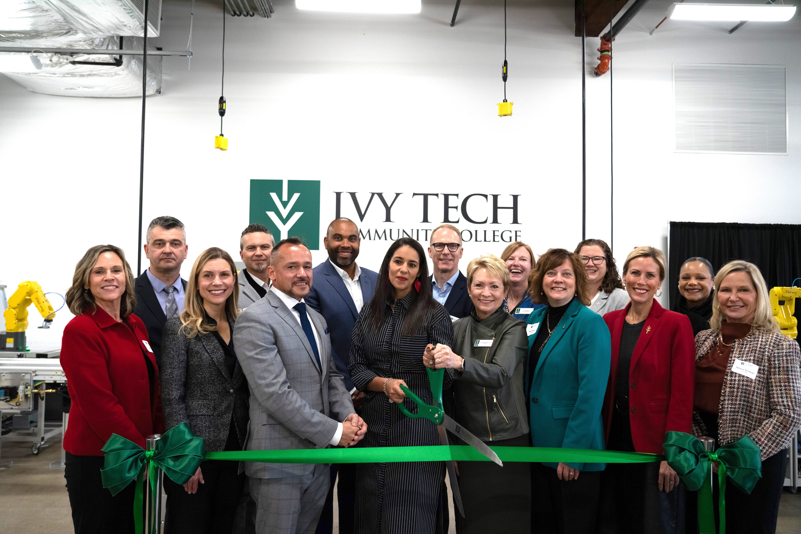 New Ivy Tech Manufacturing Innovation Training Center opens in the 16 ...